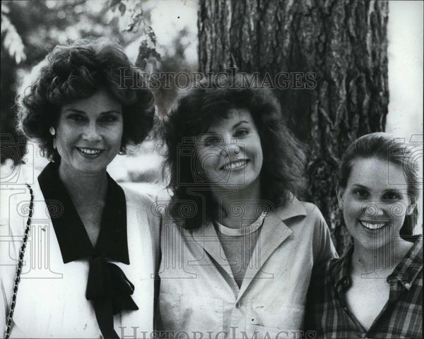 1986 Press Photo Diane Baker, Marsha Mason, Mary Tanner Little Miss Pe ...
