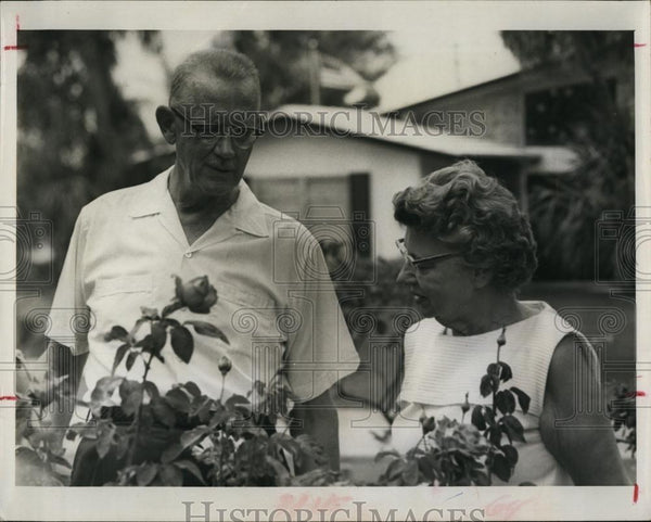 1966 Press Photo Dr Willis J Potts world famous surgeon - RSL97169 ...