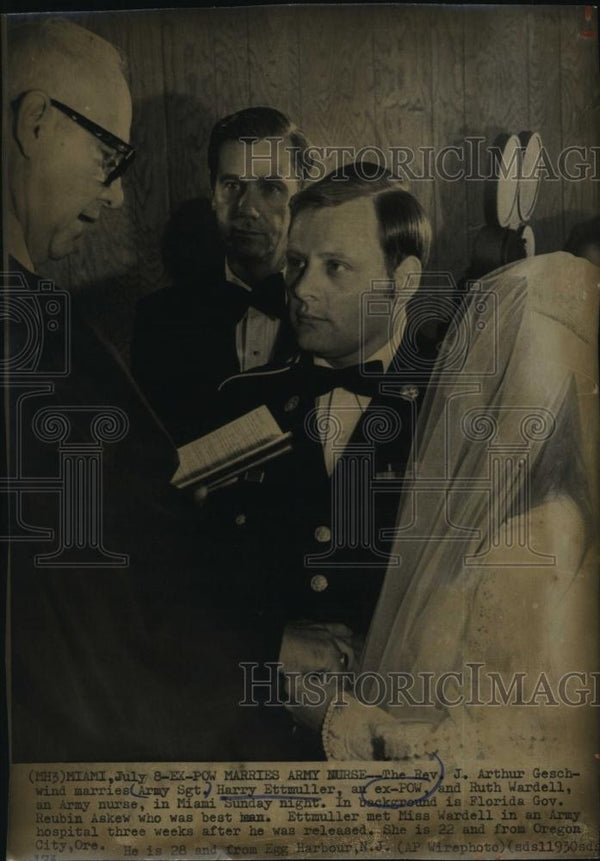 1973 Press Photo Ex-POW Sgt Harry Ettmuller married Ruth Wardell, Army ...