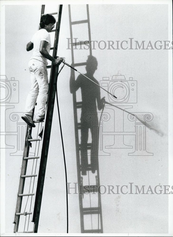 1986 Press Photo First Floria Bank David Manz painting exterior - RSL6 ...