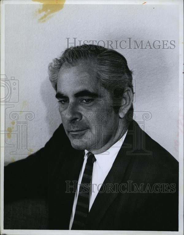 1971 Press Photo Craig McConnell in "The Abscense of a Cello" - RSL933 ...