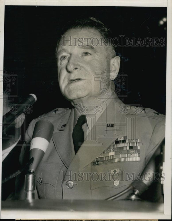 1954 Press Photo Maj Gen Cornelius Ryan Testifies At McCarthy-Army Inv ...