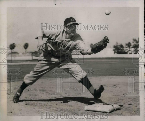 Reds Rookie Infielder Donald Lang At Training Camp 1940 Vintage Press ...