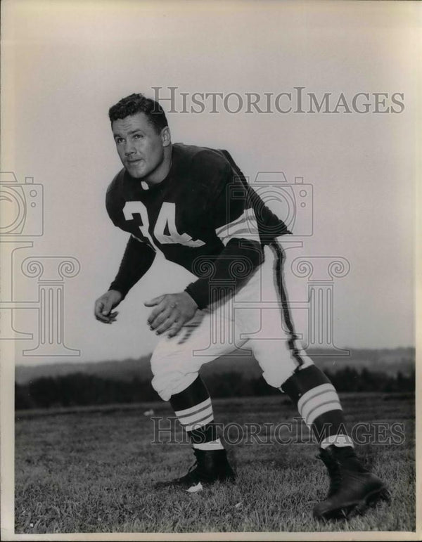 Walt Michaels, Offensive Linemen of Cleveland Reds. 1958 Vintage Press ...