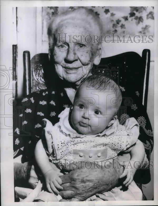 Mrs Stella Lena Schmidt & great great granddaughter Arlene 1956 Vintage ...