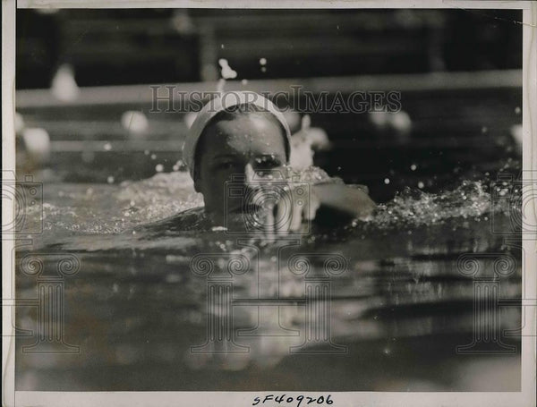 Toni Redfern, lost her National A. A. Y. title in the 100-meter 1937 ...