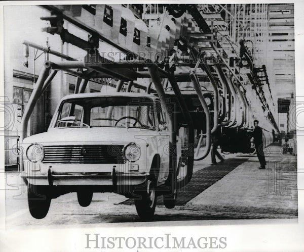First Low-Powered Zhiguli Autos at Volzhsky Auto Works 1970 Vintage ...
