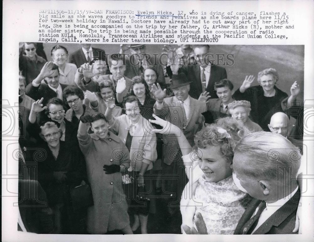 Cancer Patient Evelyn Hicks Waves To Well Wishers 1959 Vintage Press ...