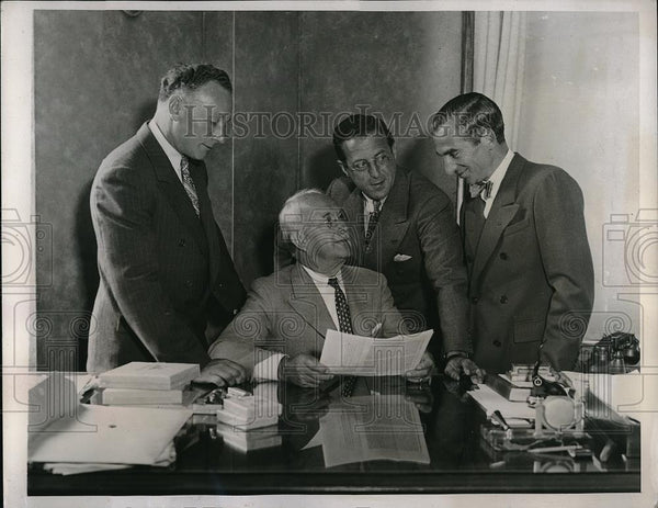 James Washburne, Million Dollar Candy Corp Head With Officers 1935 ...