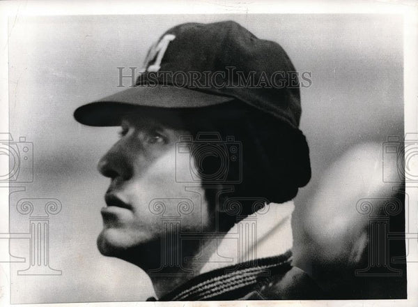 Russ Snyder in 41-degree temperatures 1970 Vintage Press Photo Print ...