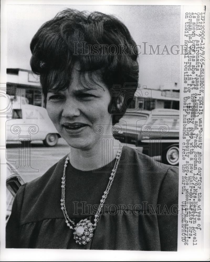Mrs. Marilyn Lovell, Wife of Astronaut James A. Lovell 1965 Vintage ...
