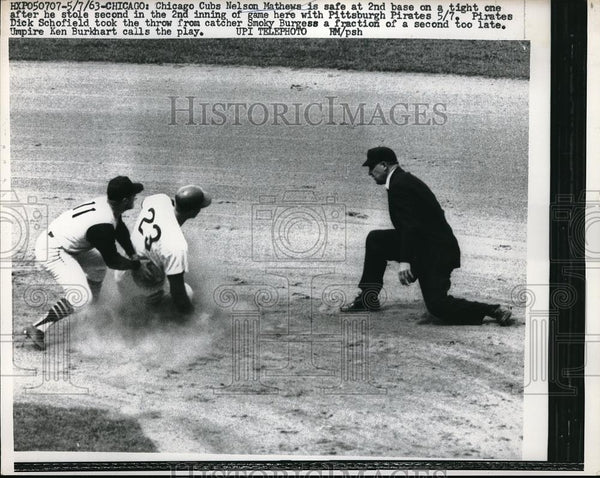 Cubs Nelson Mathews safe at 2nd vs Pirates Dick Schofield 1963 Vintage ...