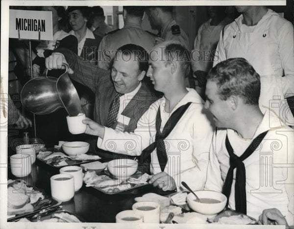 Great Lakes, Ill Gov Murray Van Wagoner, W Williams,J Hanchon 1942 ...