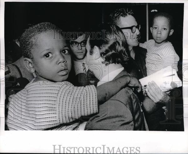 Biafran child refugees in Nigeria 1970 Vintage Press Photo Print ...