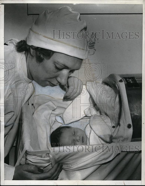 Nurse Evelyn Hacker Looks At David Wayne Hatton 1939 Vintage Press ...