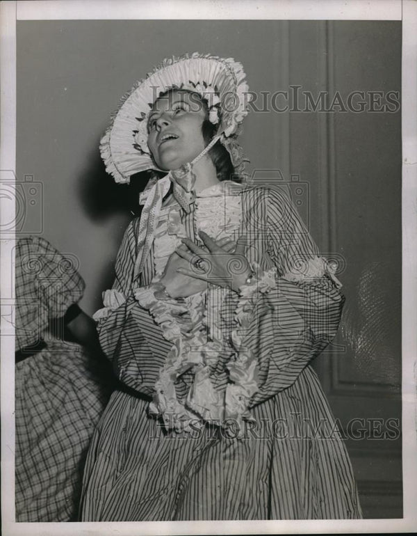 Mrs Clay Doland, Philadelphia, Pa socialite 1937 Vintage Press Photo ...