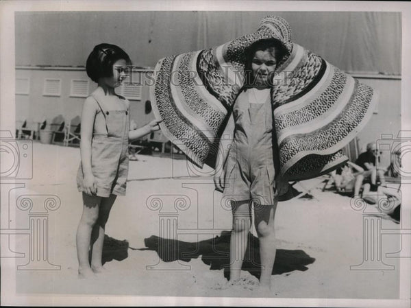 Joan Dempsey, Barbara Dempsey at Miami Beach 1941 Vintage Press Photo ...