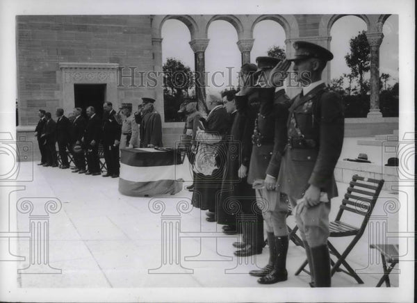 General Pershing Attends Memorial Day Services, 1932 Vintage Press ...