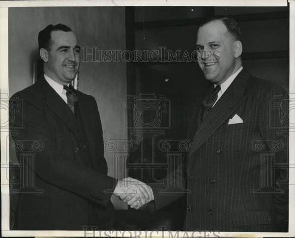 Percy Wyly Head Of San Diego FBI Office Congratulates 1940 Vintage ...