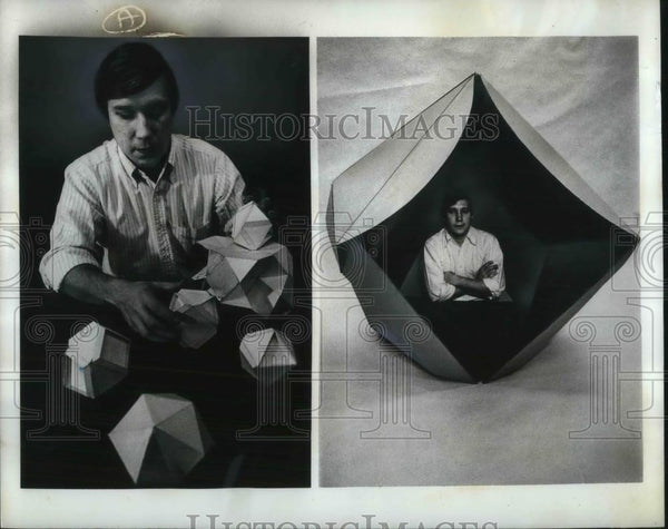 1970 Press Photo Joe Marcella w/ his irregular, modular housing unit ...