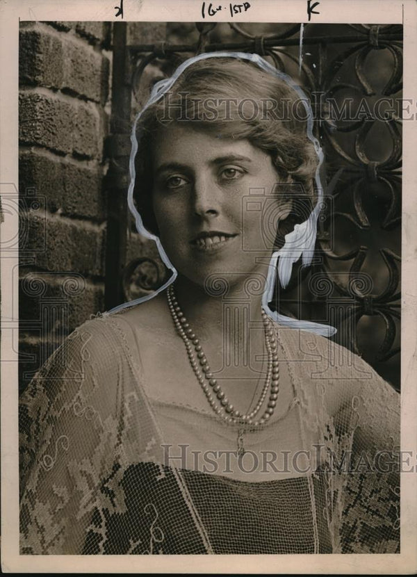 1923 Press Photo Mrs Vers Sinclair - Historic Images