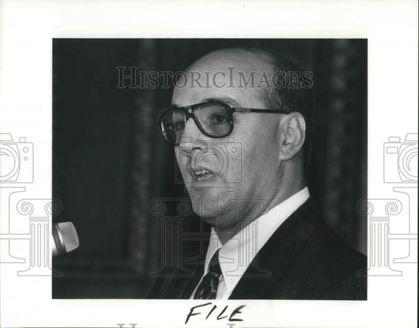 1991 Press Photo PressCon Mather Mansion of Jay Collier, Executive Dir ...