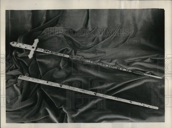 1952 Press Photo Jeweled sword of State for Coronation of George IV in ...