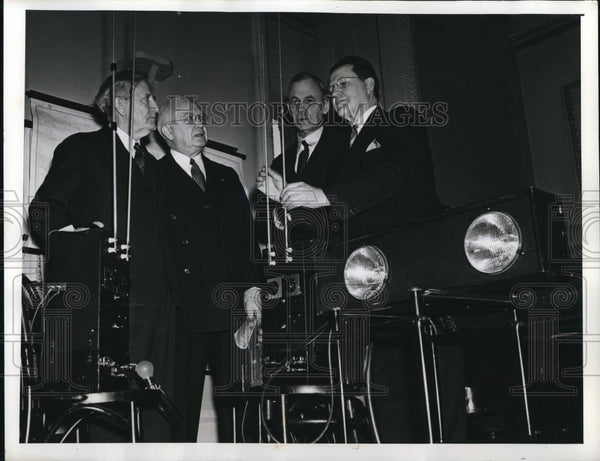 Senator Morris Sheppard sees "Blackout Machine" 1941 Vintage Press ...