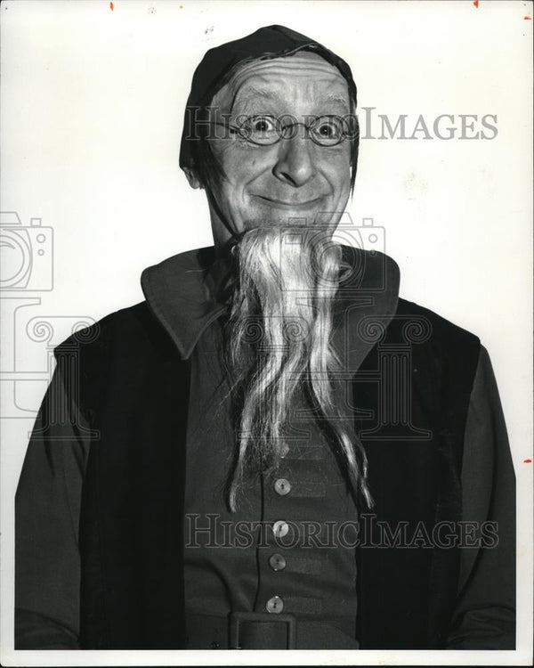 Press Photo Robert Allman in The Liar - cvp01086 - Historic Images