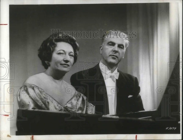 1961 Press Photo Vitya Vronsky and Victor Babin Duo Pianists Cleveland ...