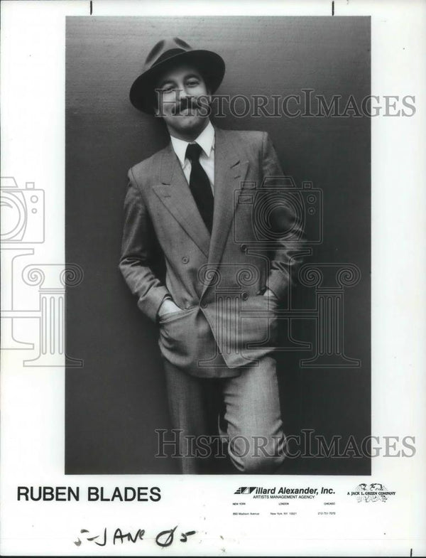 1987 Press Photo Ruben Blades Salsa Latin Singer Songwriter Actor Poli ...