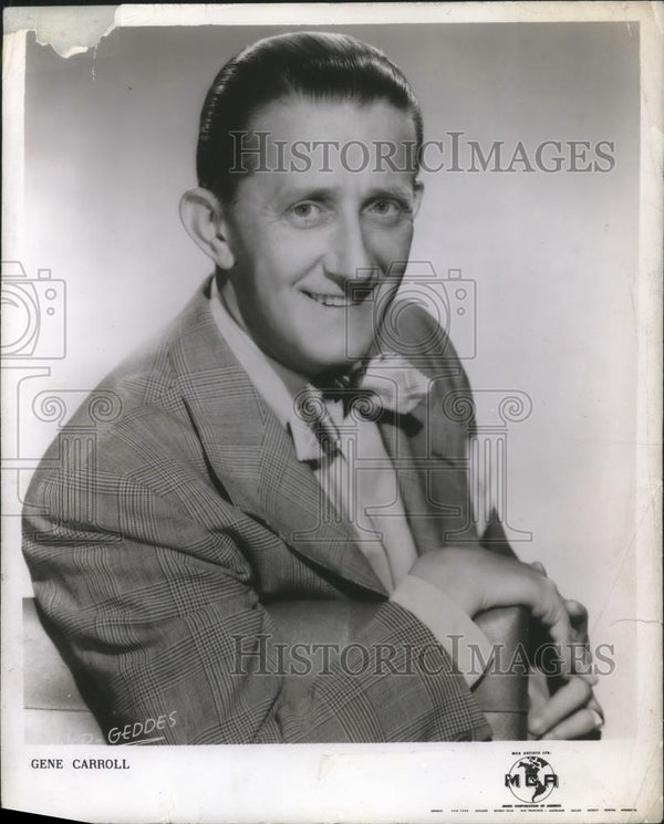 1999 Press Photo Gene Carroll TV Personality - cvp07774 - Historic Images