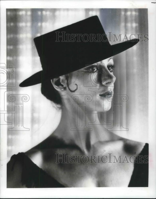 1980 Press Photo Helen Coope - cvp05373 - Historic Images