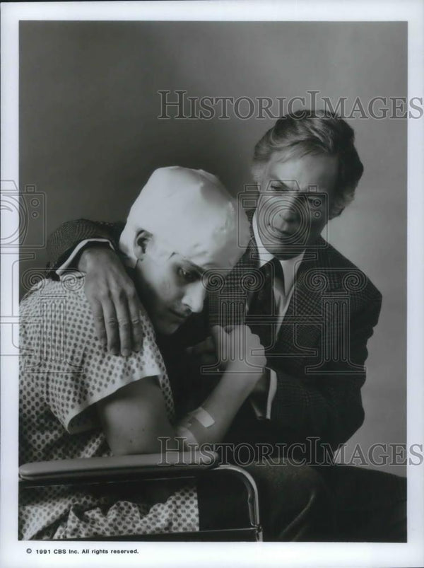 1991 Press Photo Denis Heames and Richard Chamberlain Aftermath A Test ...