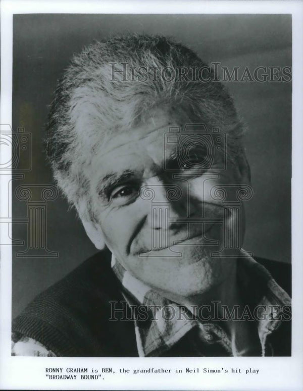 1988 Press Photo Ronny Graham stars as Ben in Broadway Bound - cvp1334 ...
