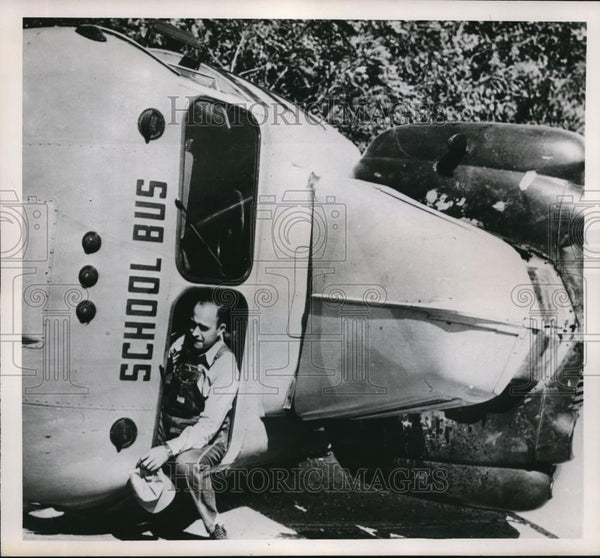School Bus' Accident 1952 Vintage Press Photo Print - Historic Images