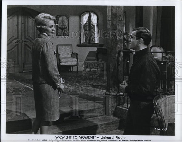 1966 Press Photo Jean Seberg & Sean Garrison in Moment to Moment ...