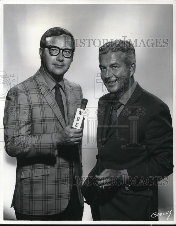 1969 Press Photo Gib Shanley and Jim Graner WHK Radio - Historic Images