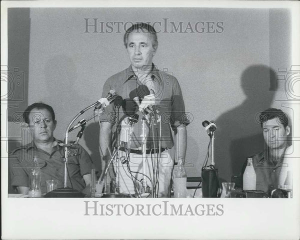 Israeli Chief of Staff Gen Mordchai Gur,Shimon Perez,GenDan Shomron ...