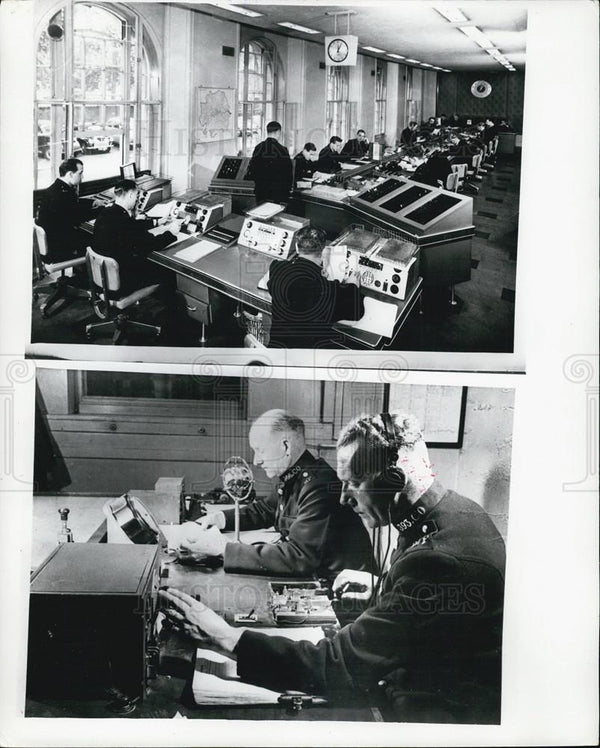 1964 Press Photo Information Room at Scotland Tards - Historic Images