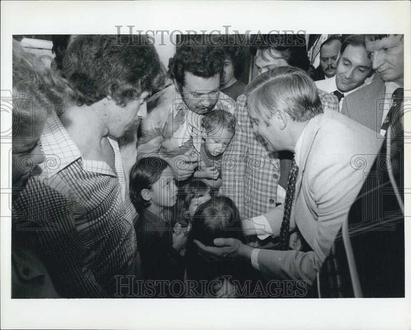 Senator Walter Mondale Campaign Abe Beam New York Vintage Press Photo ...