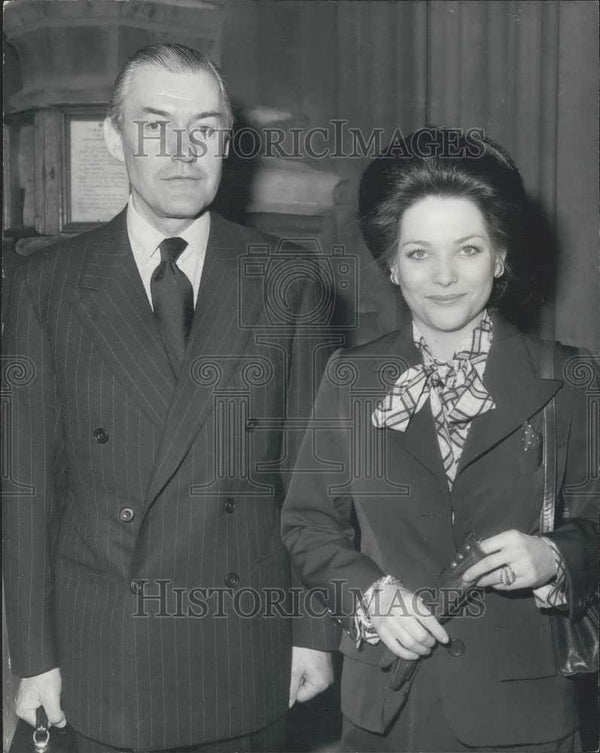 Mr. Geoffrey Russell and his wife Elisabeth 1976 Vintage Press Photo ...