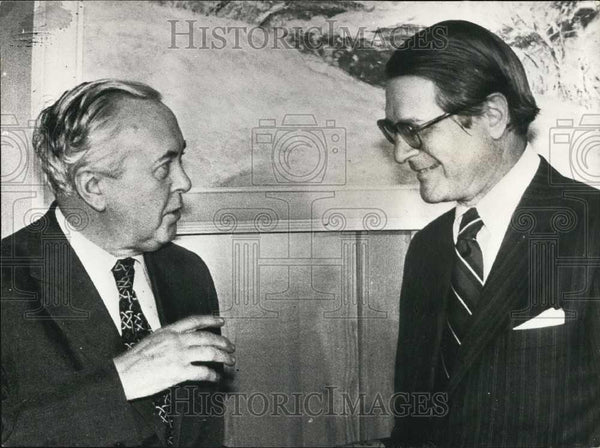 American Ambassador Elliot Richardson Calls On Harold Wilson 1975 ...