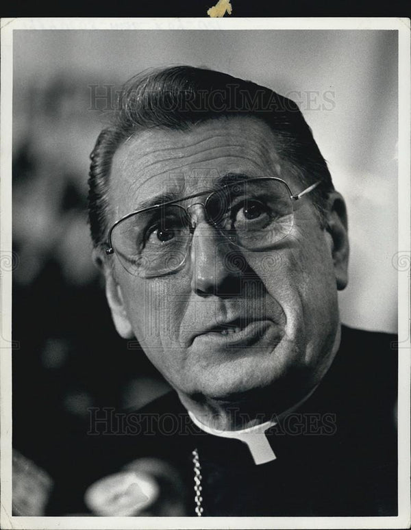 1984 Press Photo Bishop John J. O'Connor of Scranton at St Patricks Ca ...