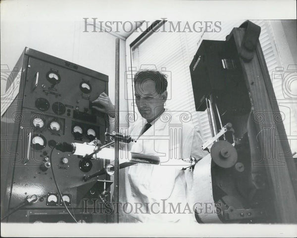 Culham Laboratory is center for Plasma Research 1964 Vintage Press ...