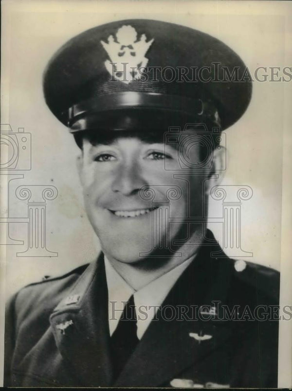 1943 Press Photo New Guniea, Flight Lt Walter Higgins spotted Japanese ...