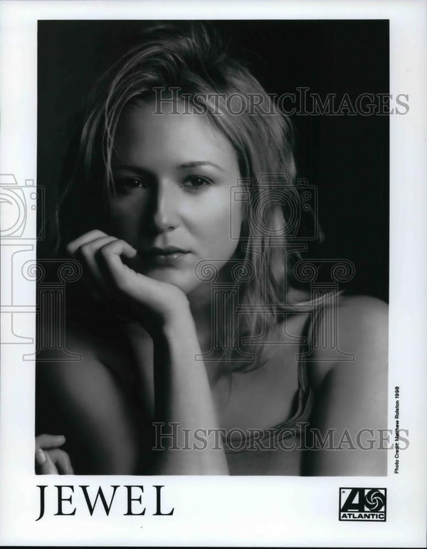 1999 Press Photo Jewel Singer - cvp24810 - Historic Images