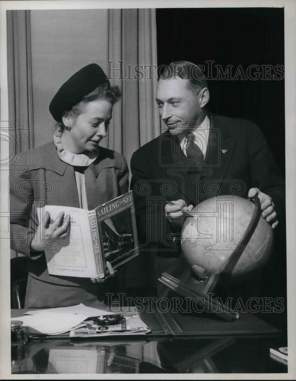 1947 Press Photo Capt Irving Johnson & Writer Gretchen Sharp in Advent ...
