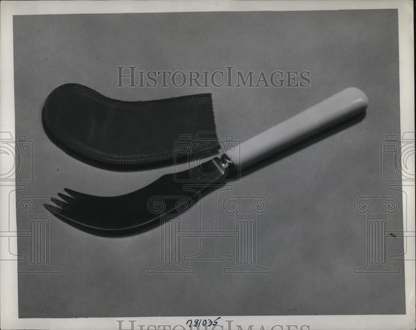 Knife fork and its case invented by Edward A. Towlen 1945 Vintage Press ...