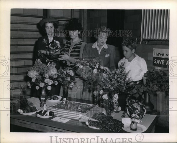 Mrs. Elmer Phillips, Mrs. Ferguson and Mrs. Arthur Nicholls 1943 ...
